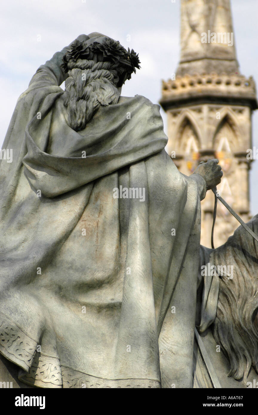 New statue of fine lady at Banbury cross Stock Photo - Alamy