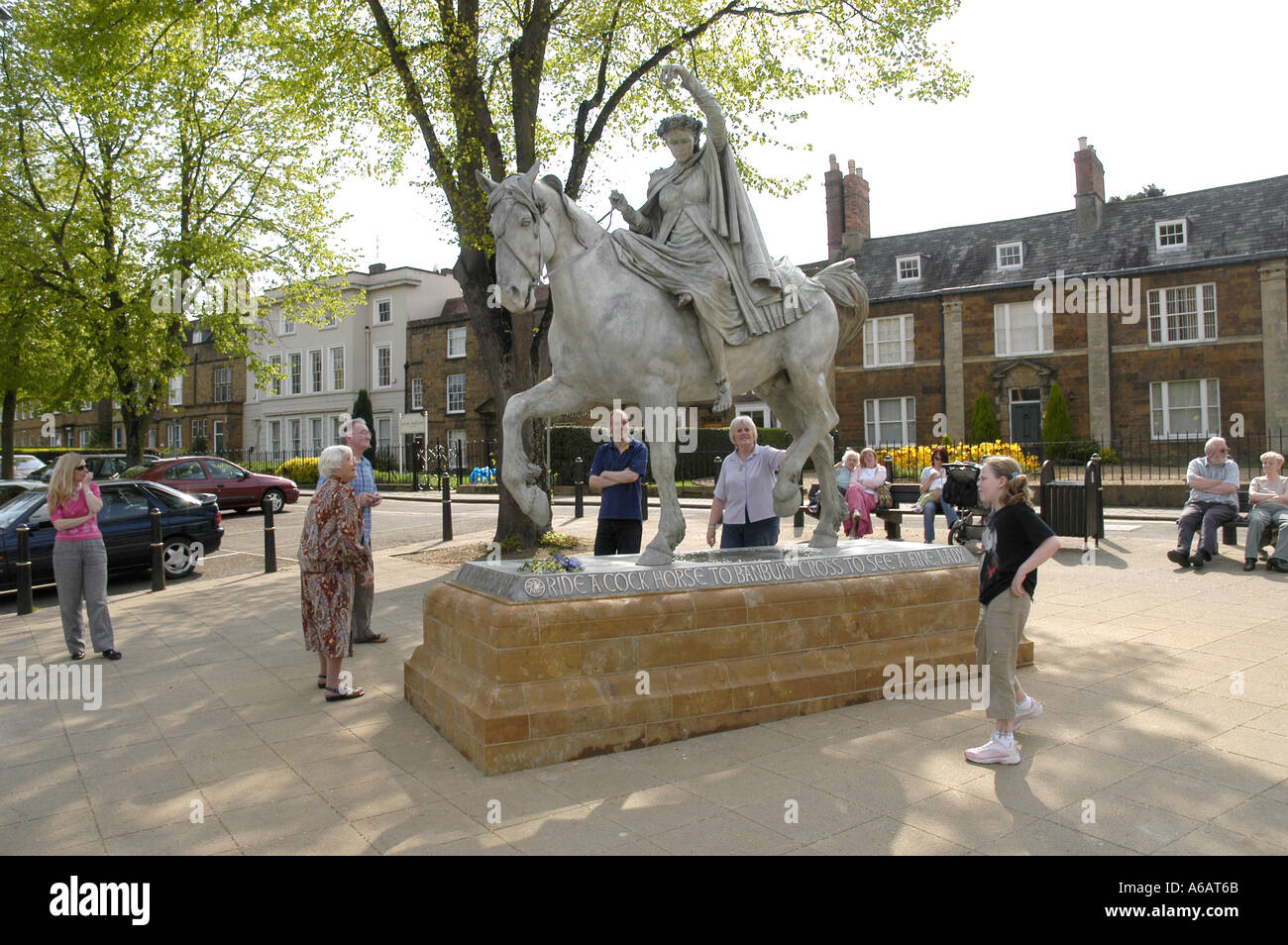 New statue of fine lady at Banbury cross Stock Photo - Alamy