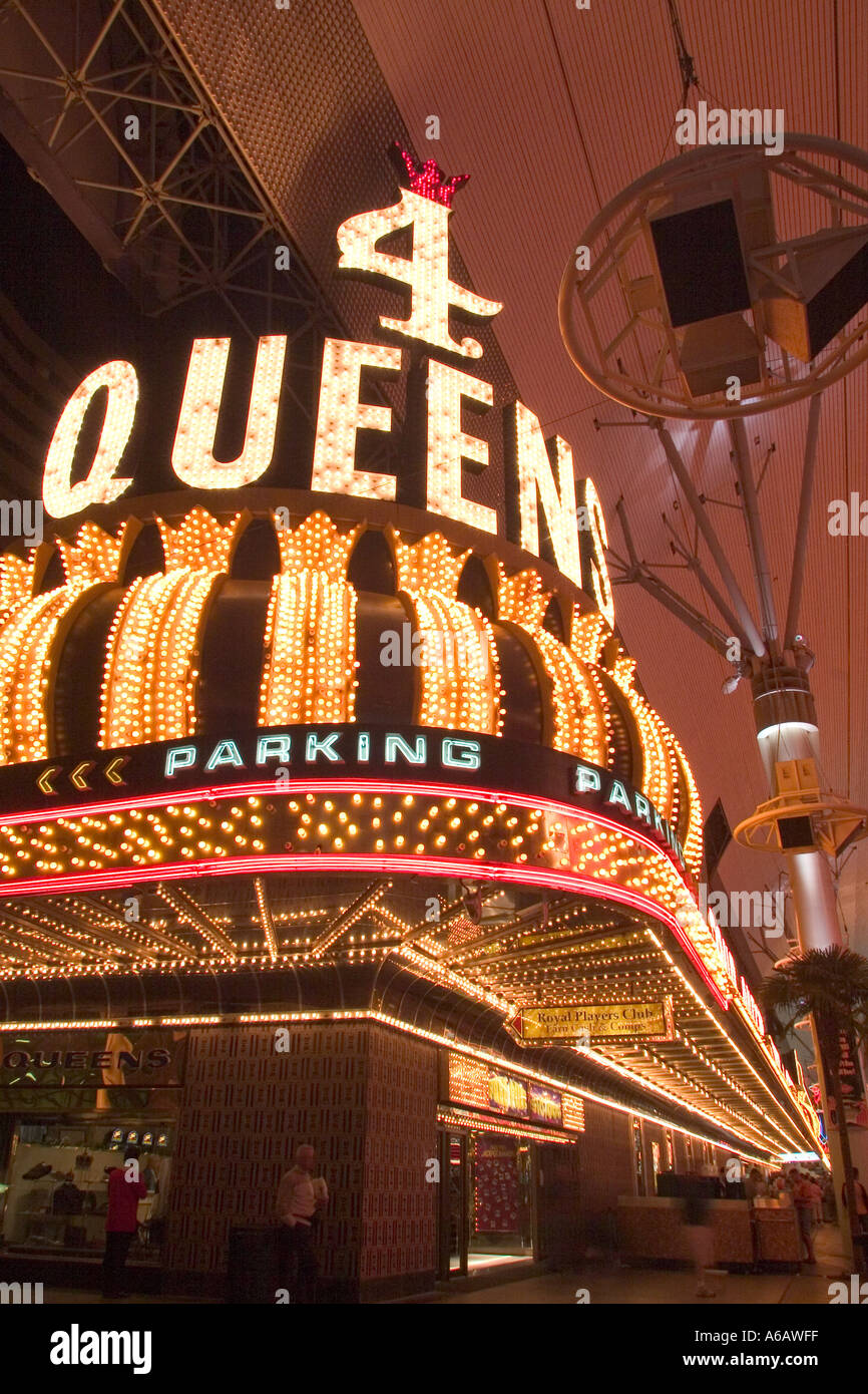 4 queens sign hi-res stock photography and images - Alamy