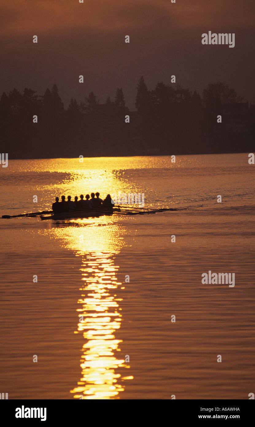 Eight man shell hi-res stock photography and images - Alamy