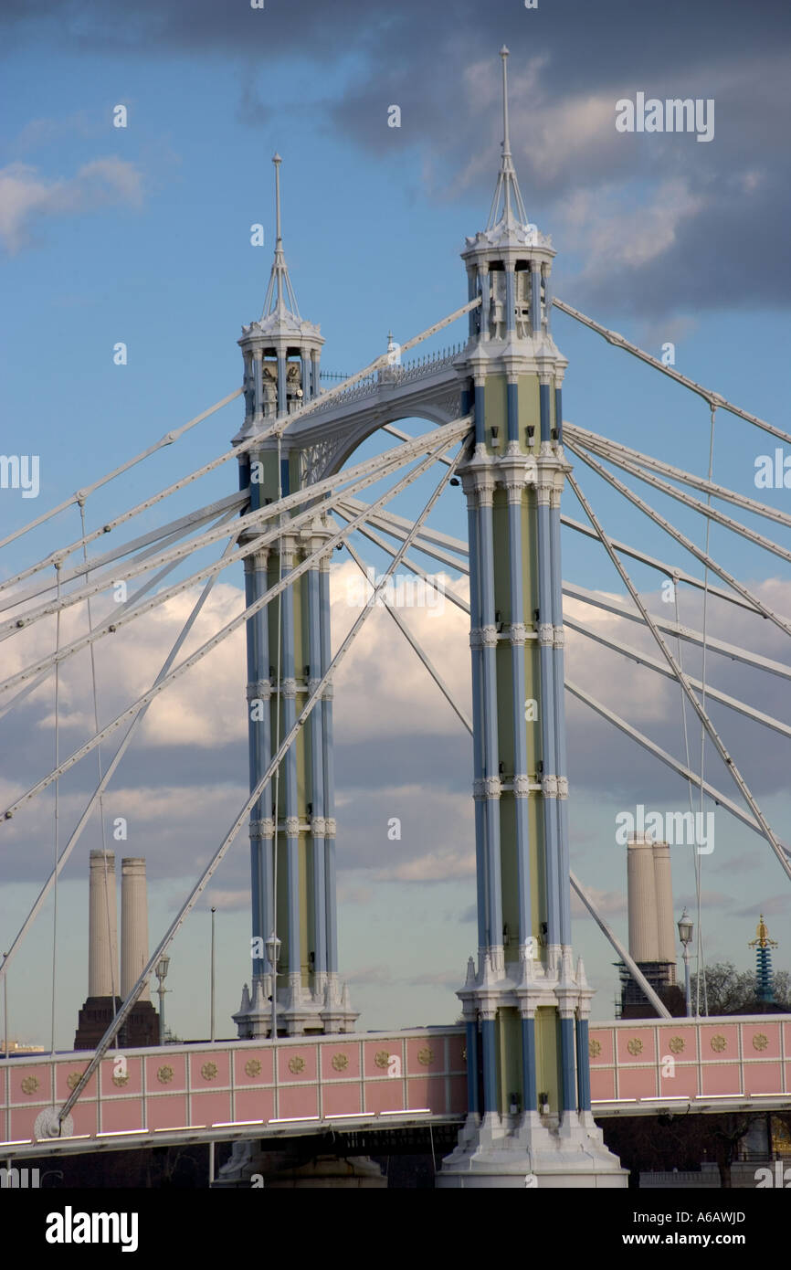 The Albert Bridge London England Stock Photo - Alamy