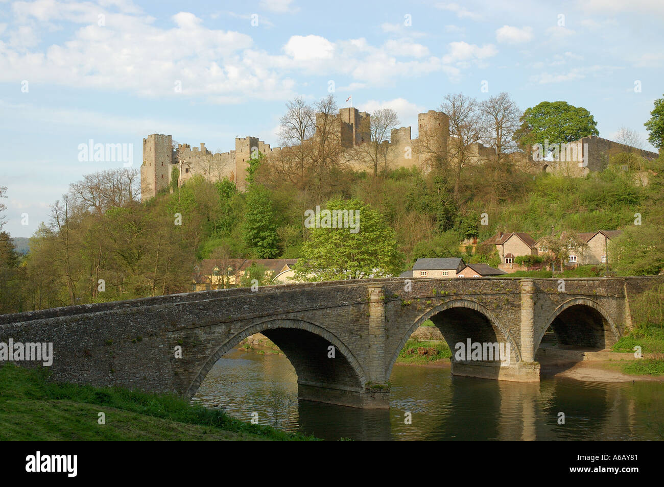 Bridge ludlow castle architecture hi-res stock photography and images ...