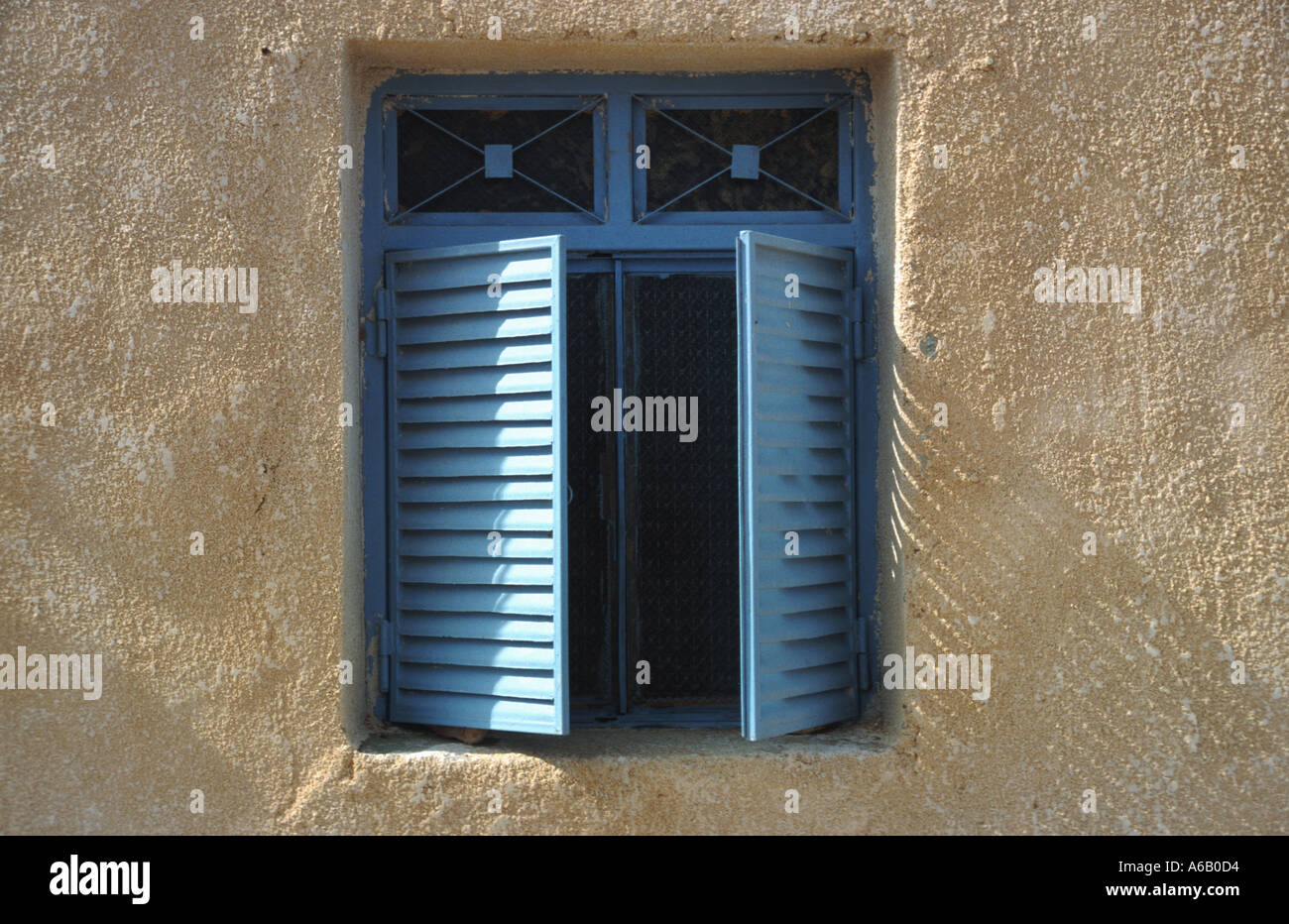 Recess window hi-res stock photography and images - Alamy