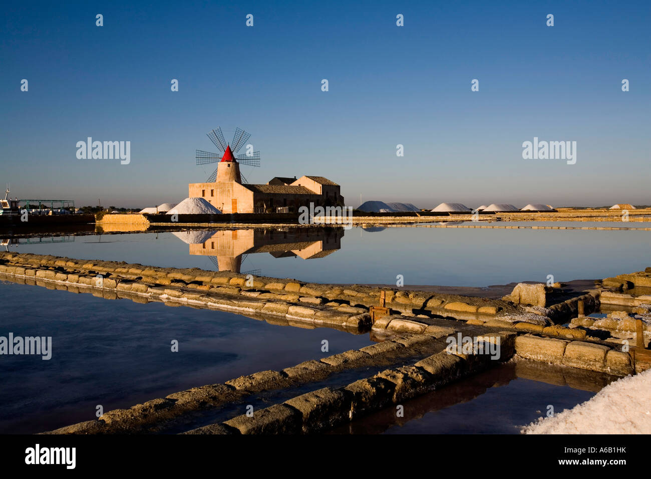 Salt mine Mozia Trapani Sicily Italy Stock Photo - Alamy