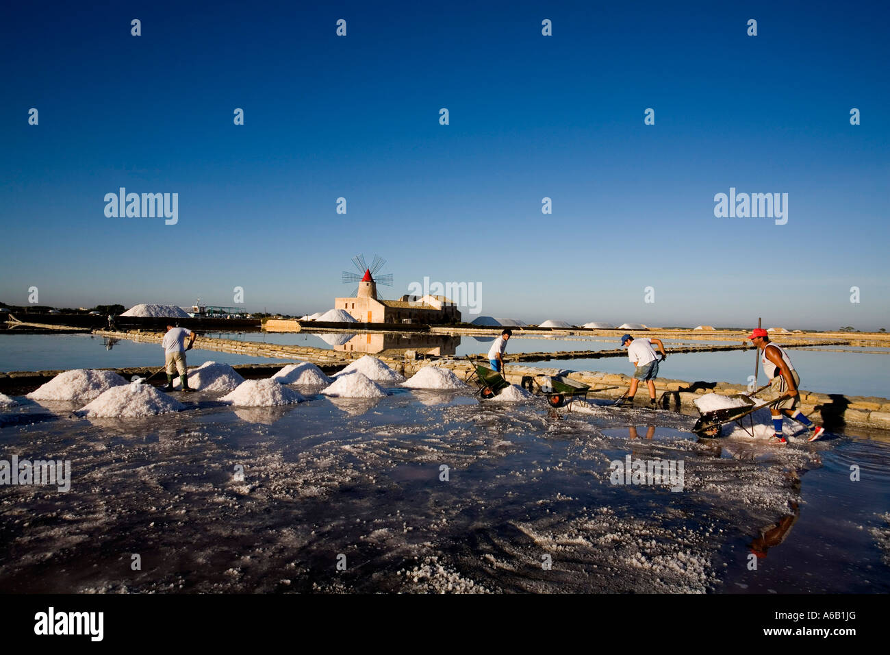 Salt mine Mozia Trapani Sicily Italy Stock Photo - Alamy