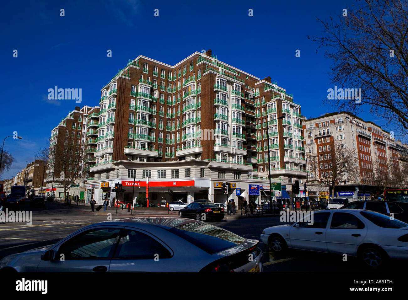 Gloucester road london hi-res stock photography and images - Alamy