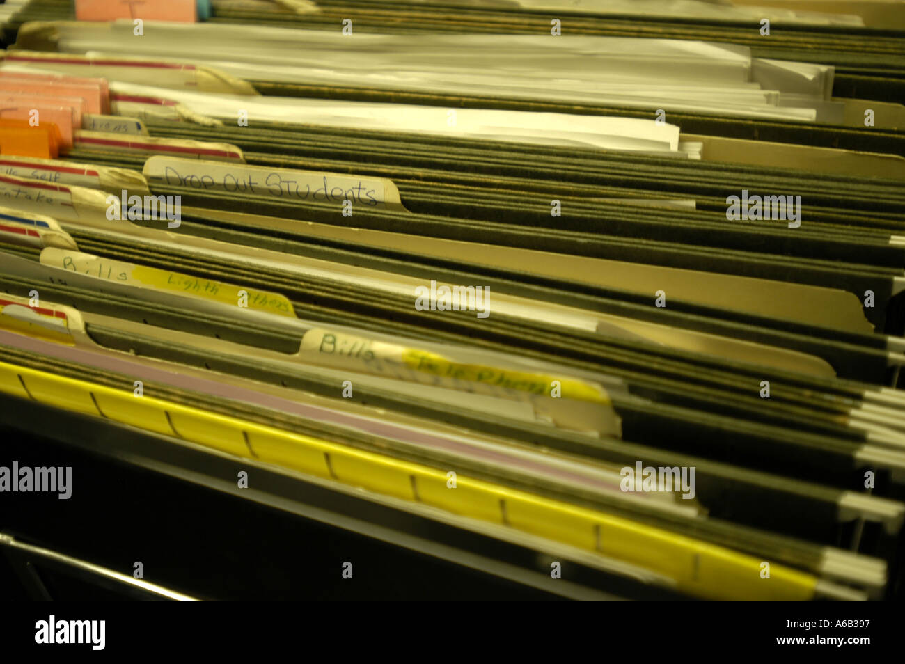 Hanging folder files drawer Stock Photo - Alamy