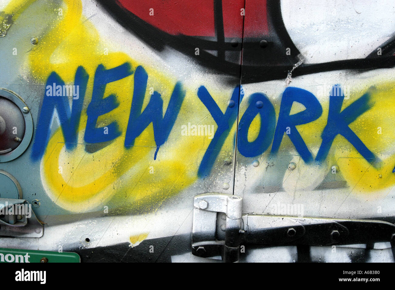 New York Grafitti graffiti Mural horizontal Stock Photo - Alamy