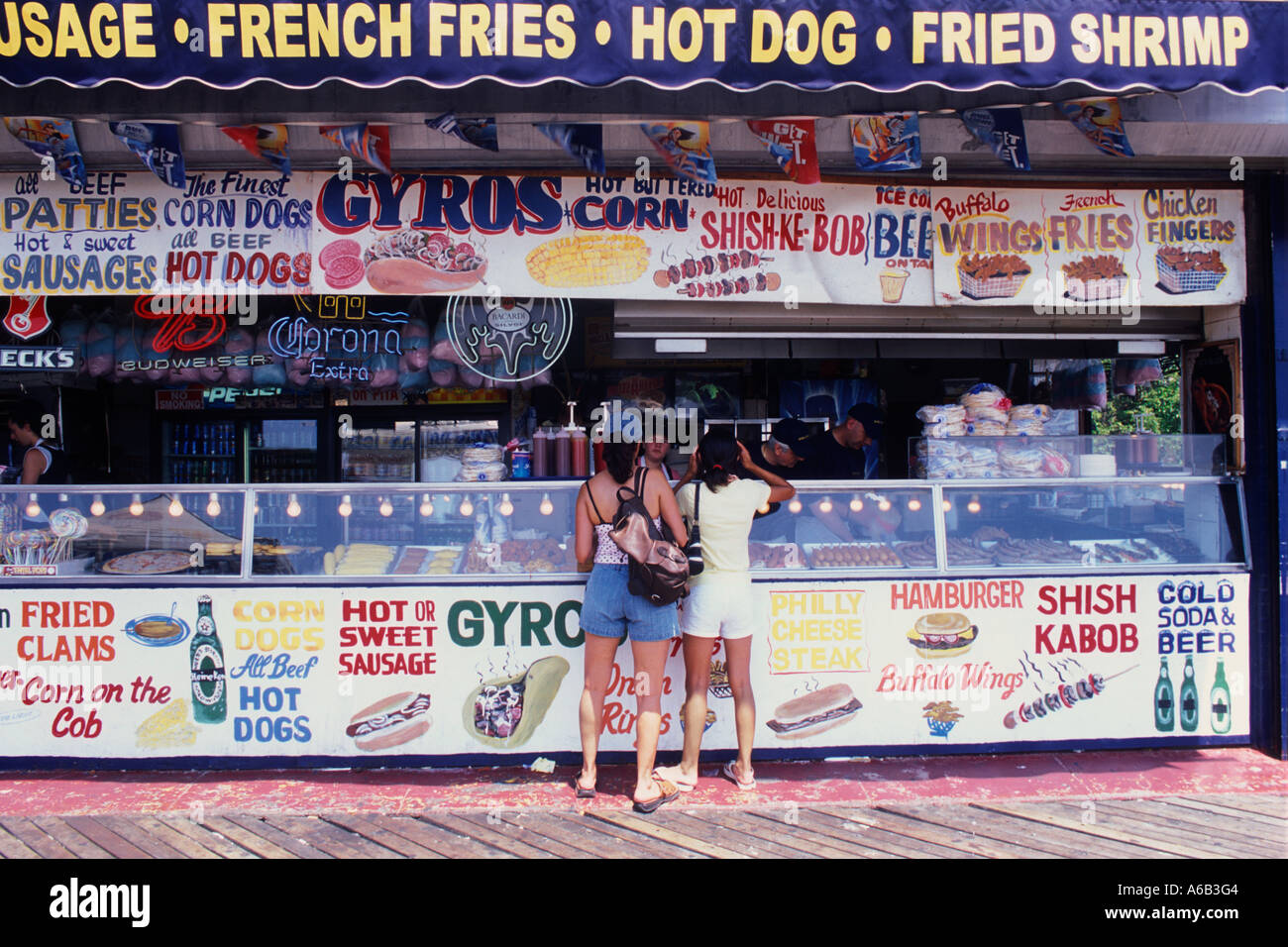 Food stand coney island boardwalk hi-res stock photography and images ...