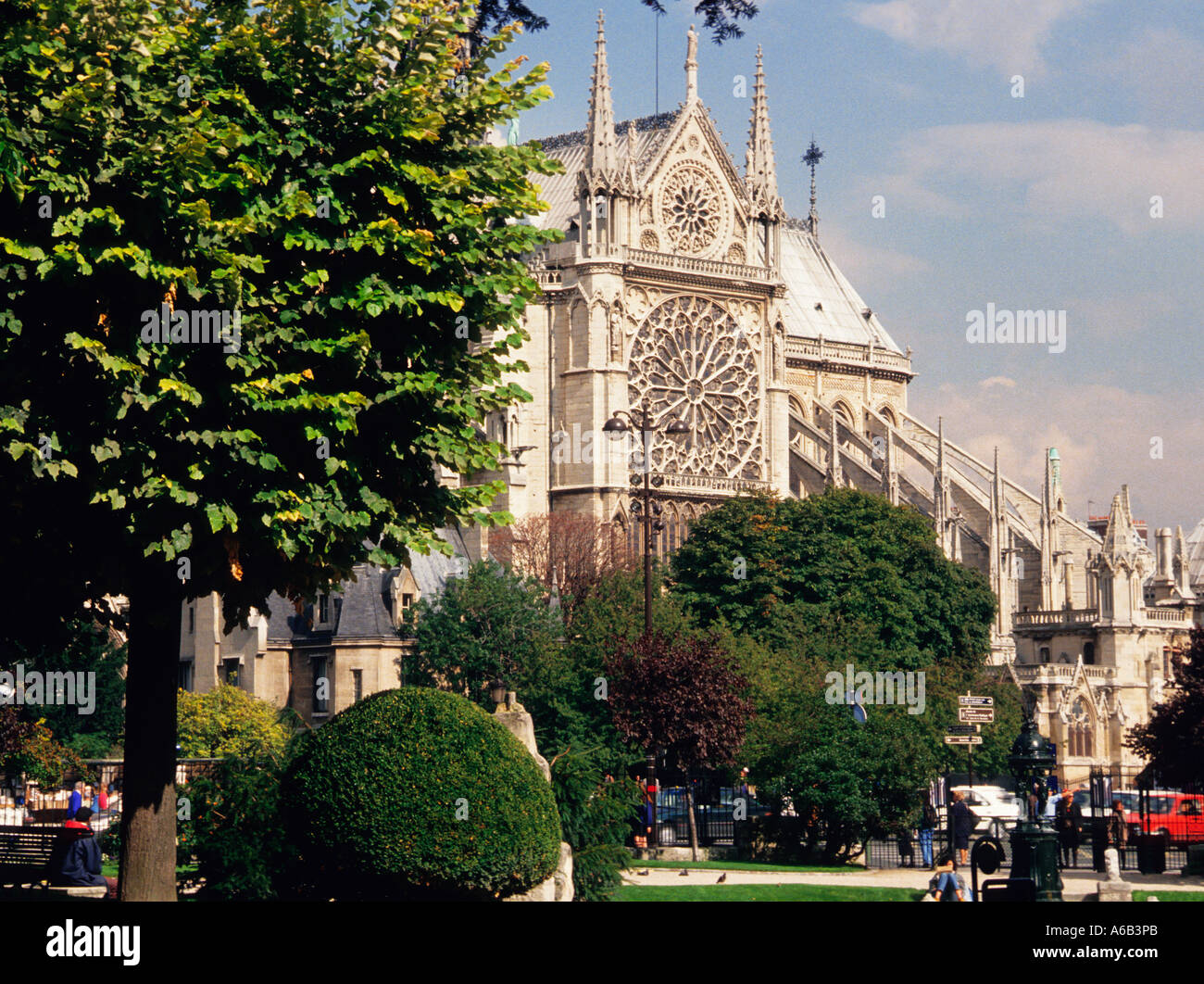 Notre dame paris rose window west hi-res stock photography and images ...