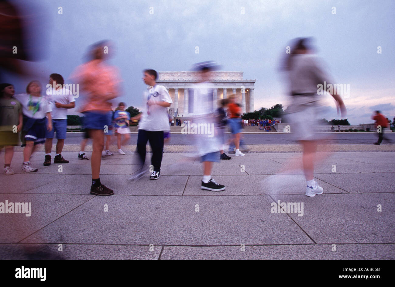Lincoln memorial perspective hi-res stock photography and images - Alamy