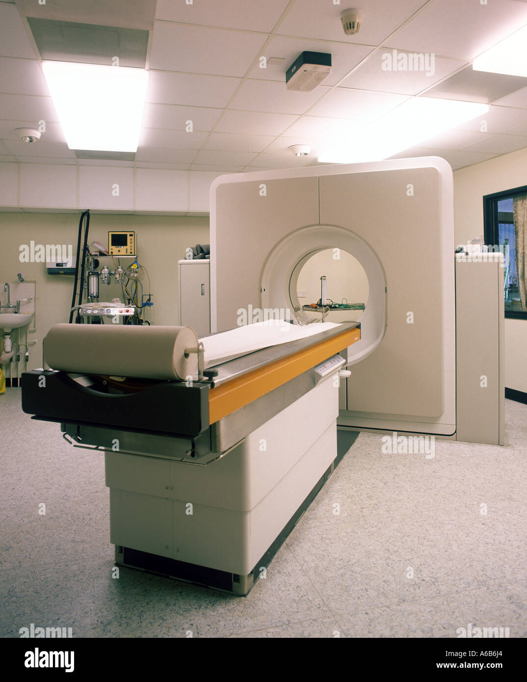 Health scanner hi-res stock photography and images - Alamy