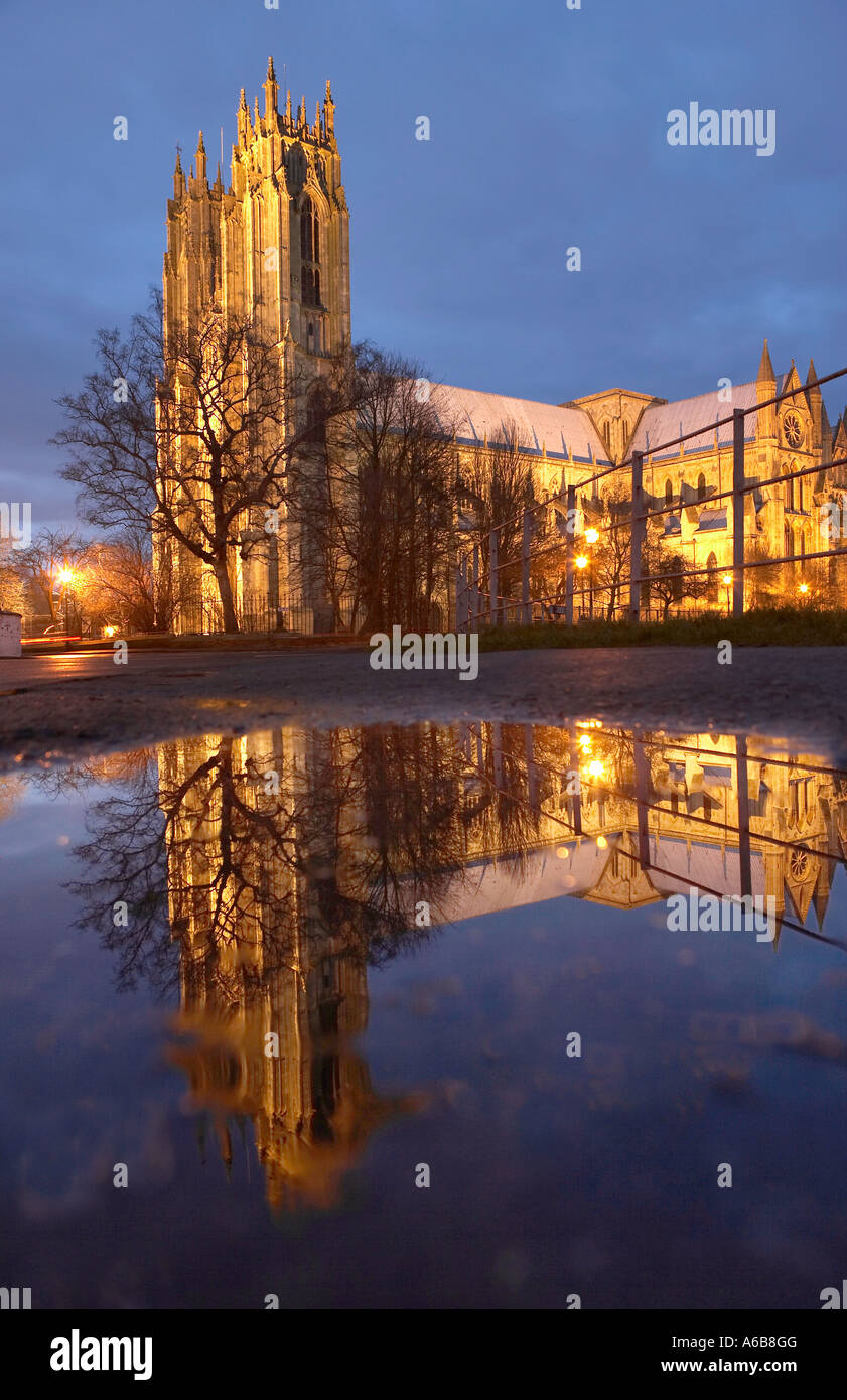 Beverley minster at night hi-res stock photography and images - Alamy