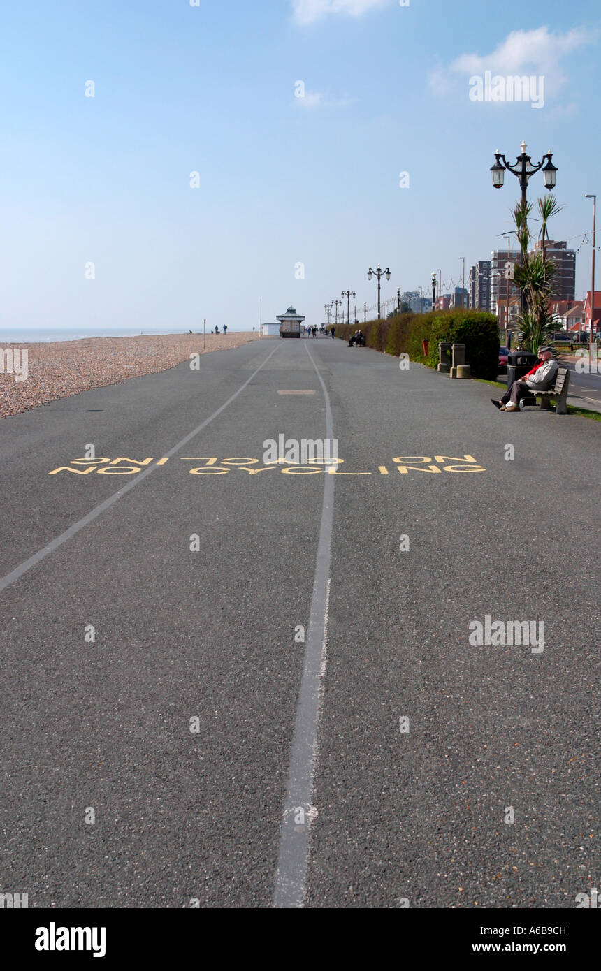 Worthing Seafront with no cycling sign written on ground Stock Photo ...