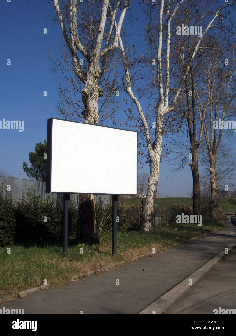 blank advertising billboard Stock Photo - Alamy