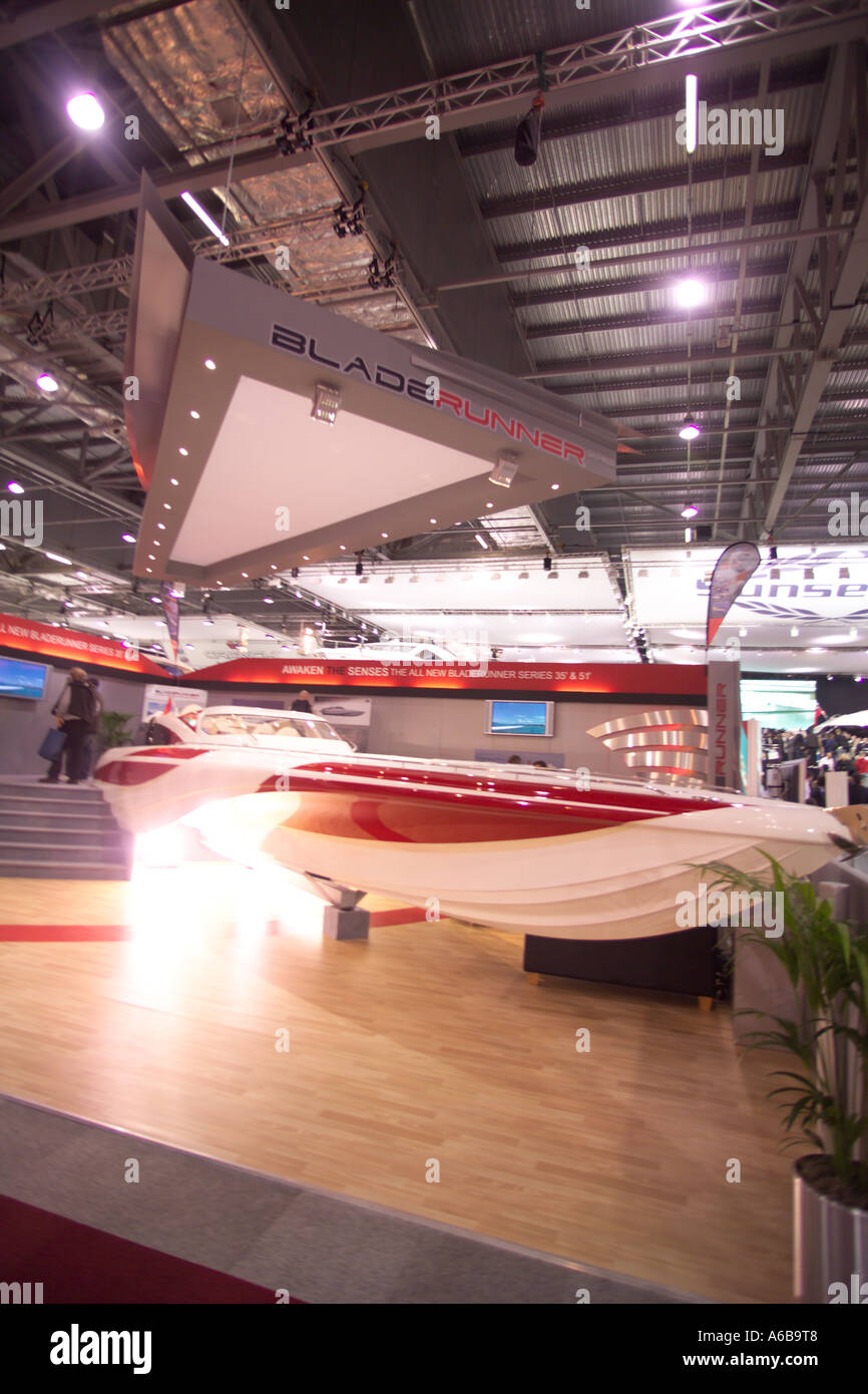 Blade runner hi-res stock photography and images - Alamy