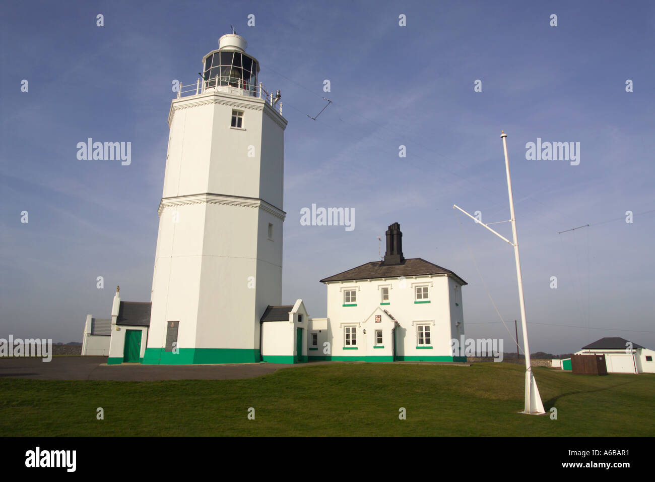 Fully automated lighthouse hi-res stock photography and images - Alamy