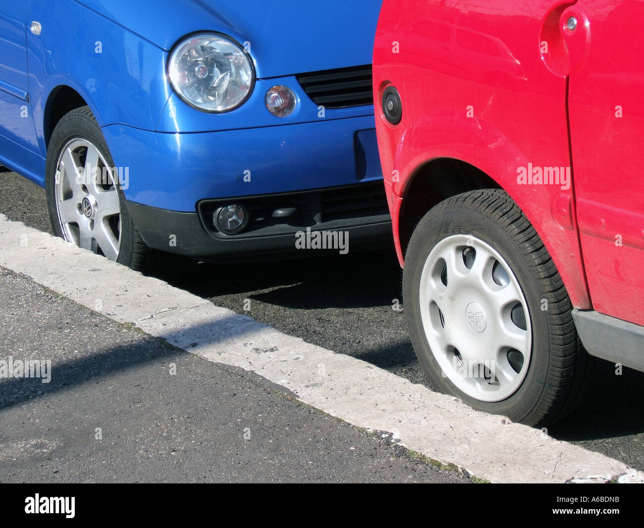 red and blue cars Stock Photo - Alamy