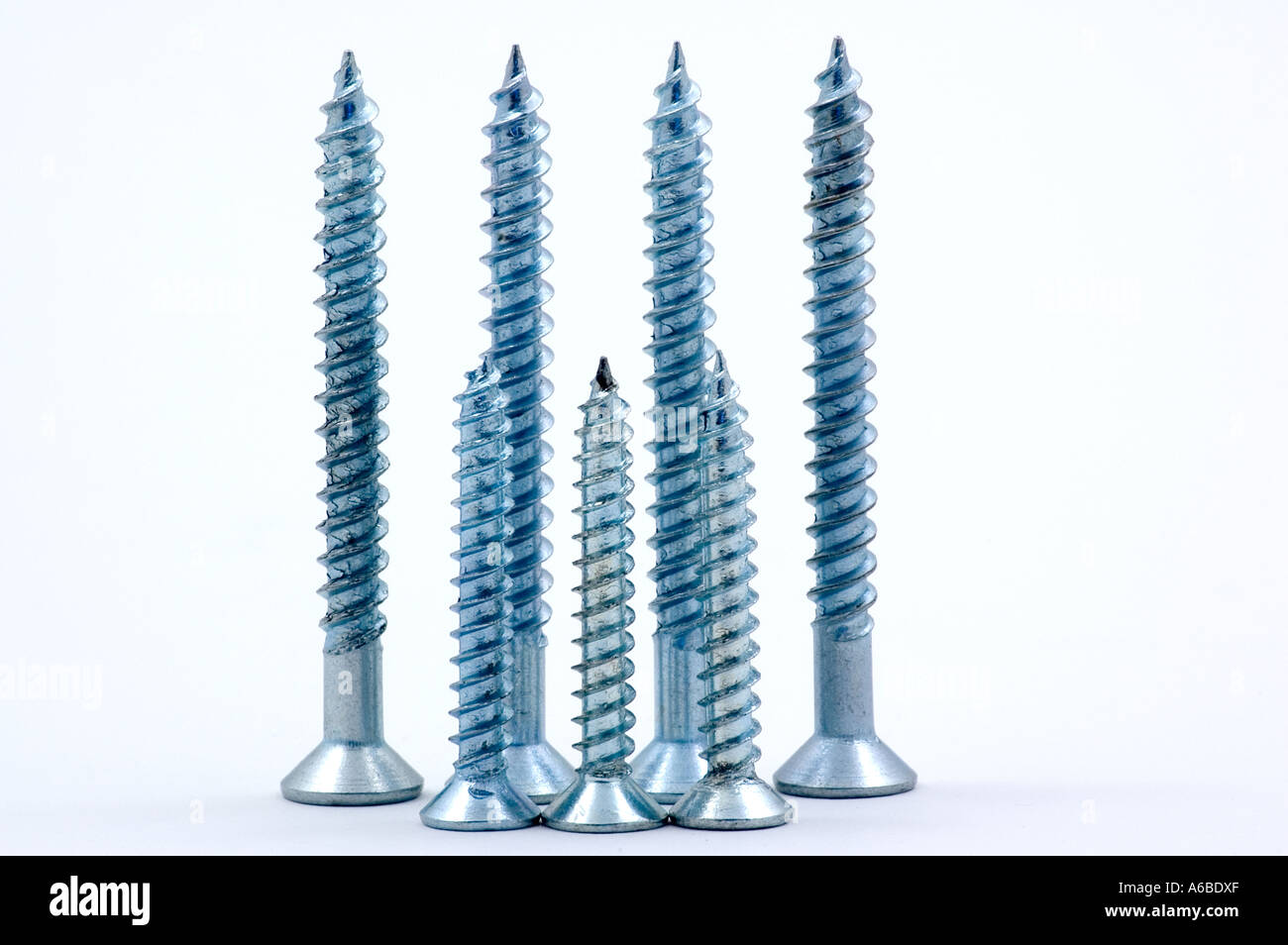 Metal screw threads hi-res stock photography and images - Alamy