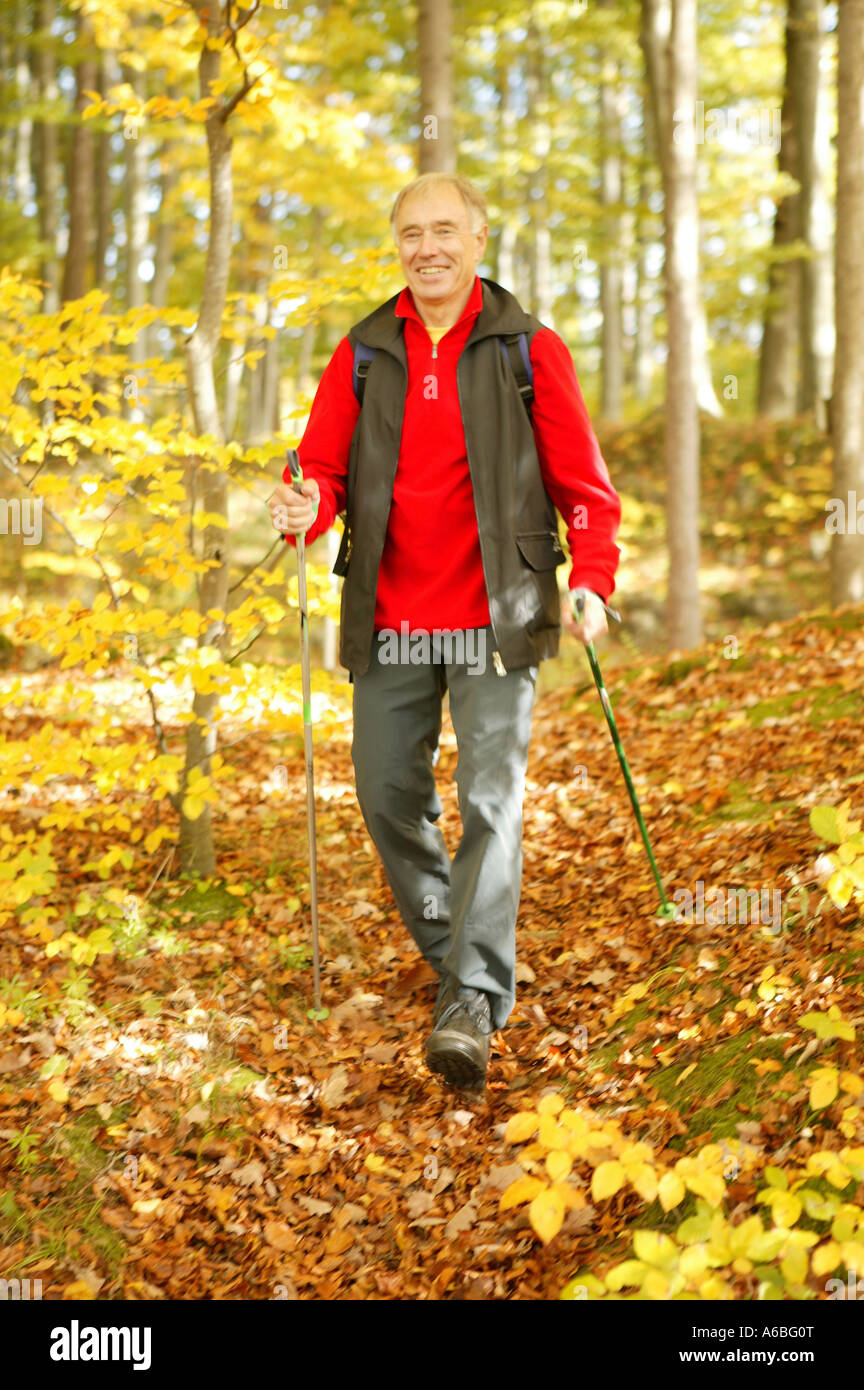 Fat man walking hi-res stock photography and images - Alamy