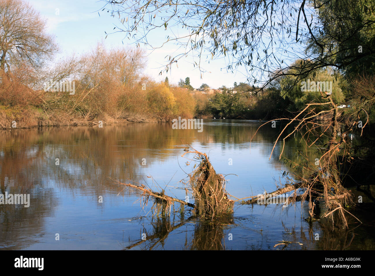River Wye on along Wye Valley walk in central Ross on Wye in ...
