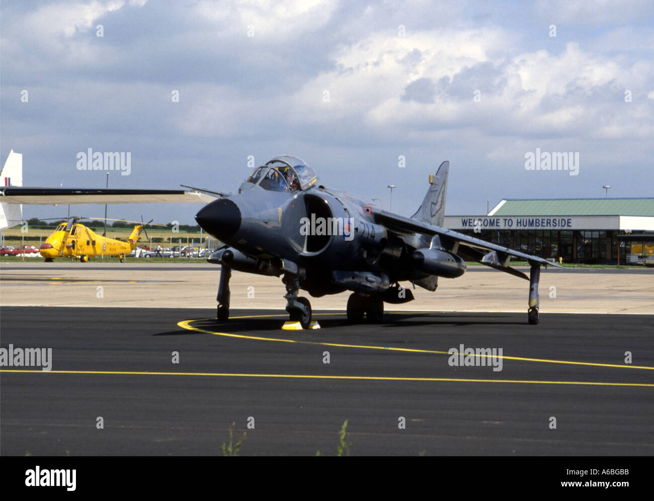 British Harrier jump jet in about 1990 at an air show Stock Photo - Alamy