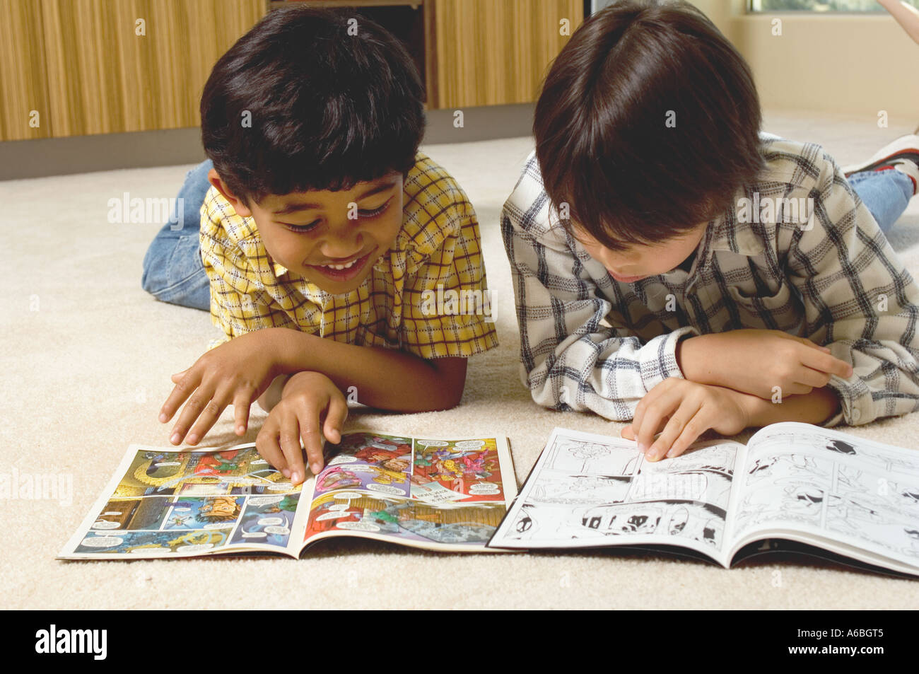 Aisan child hi-res stock photography and images - Alamy