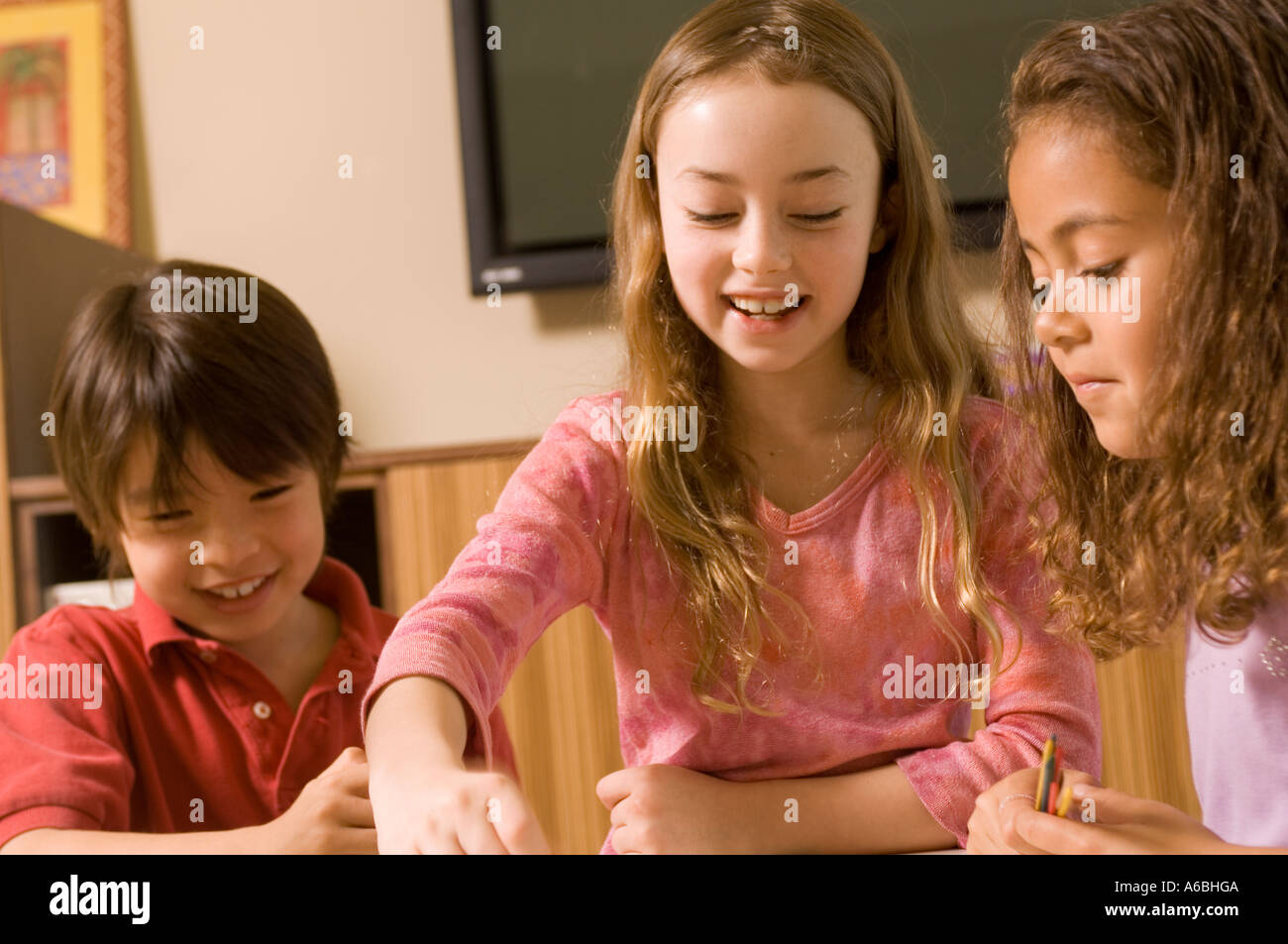 Portrait of kids playing games Stock Photo - Alamy