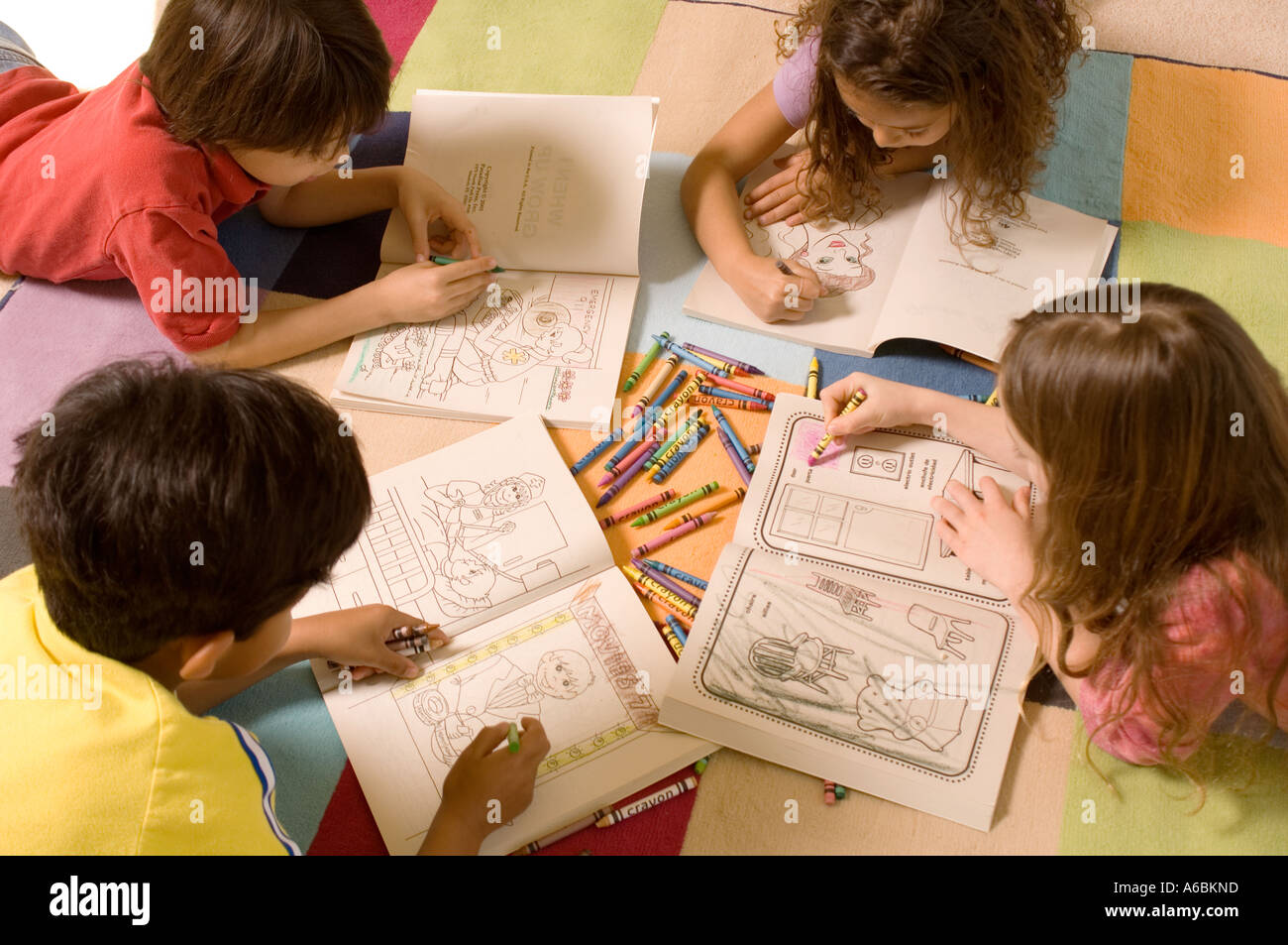 Portrait of kids playing games Stock Photo - Alamy