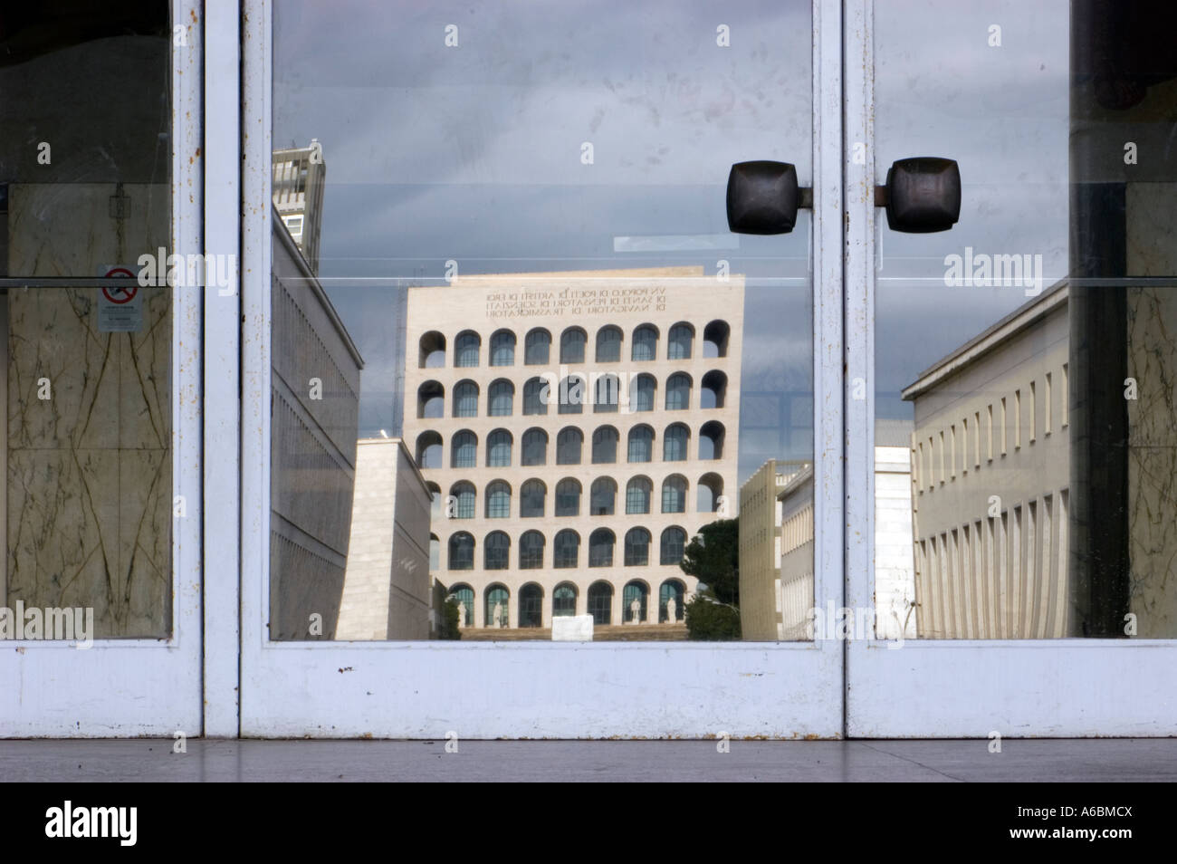 Eur neighborhood rome hi-res stock photography and images - Alamy