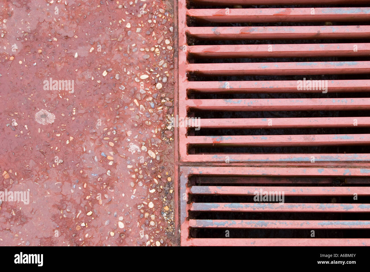 Cast iron grilles hi-res stock photography and images - Alamy