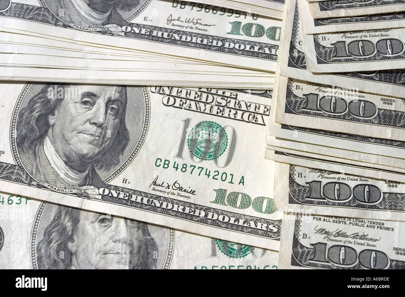 5000 dollars in cash in hi-res stock photography and images - Alamy