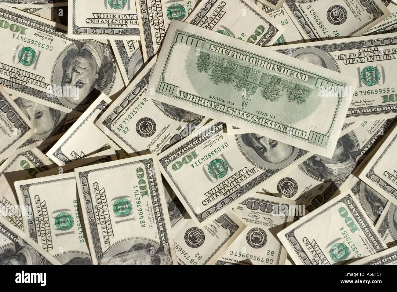 5000 dollars in cash in hi-res stock photography and images - Alamy