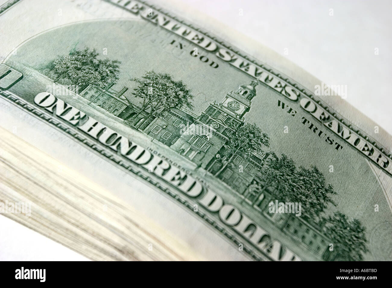 5000 dollars in cash in hi-res stock photography and images - Alamy