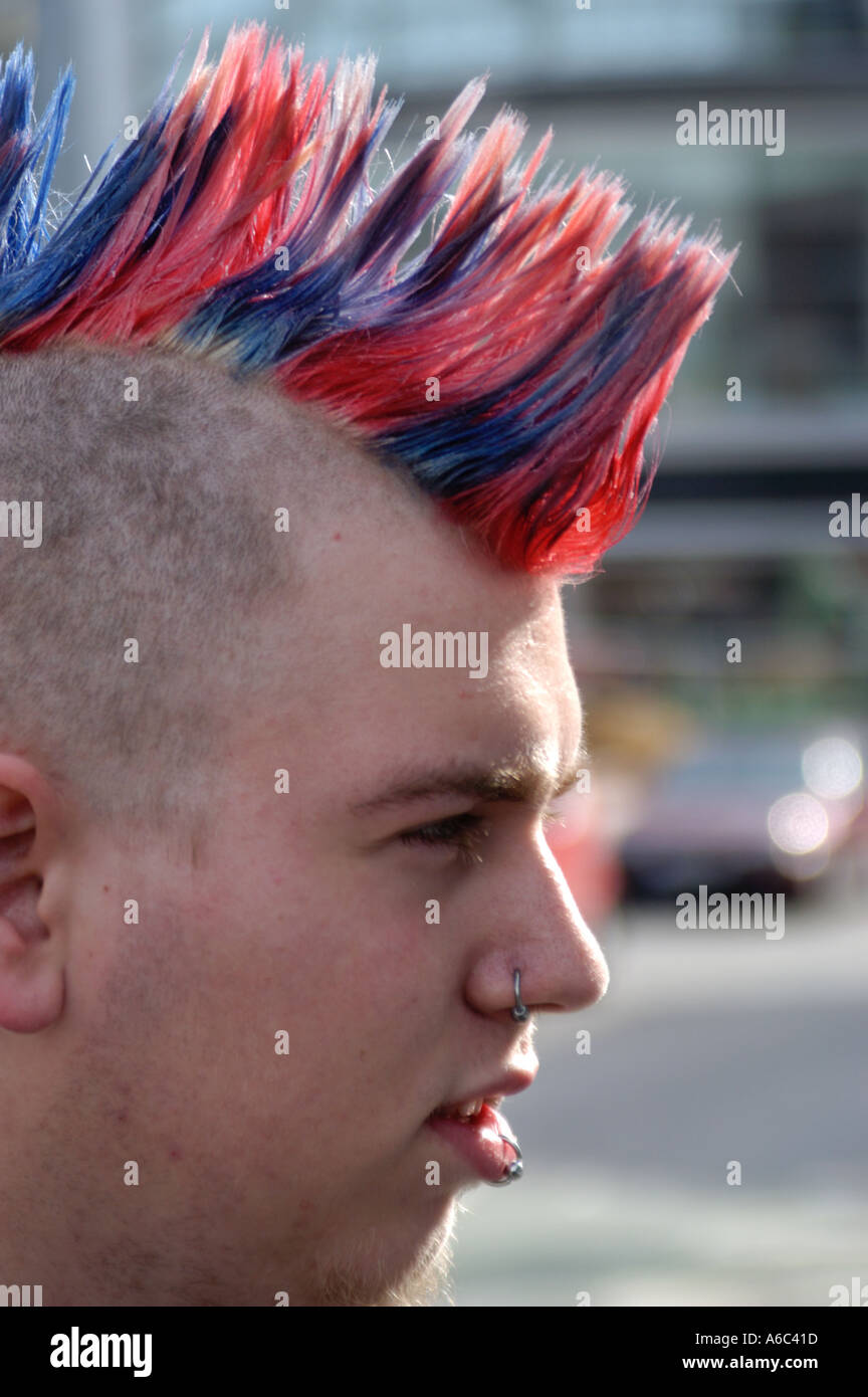 Mohican hair hi-res stock photography and images - Alamy