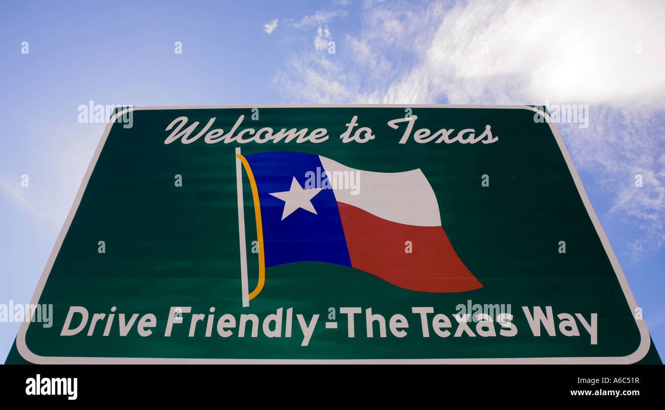 Welcome sign at the border between Texas and New Mexico Stock Photo - Alamy