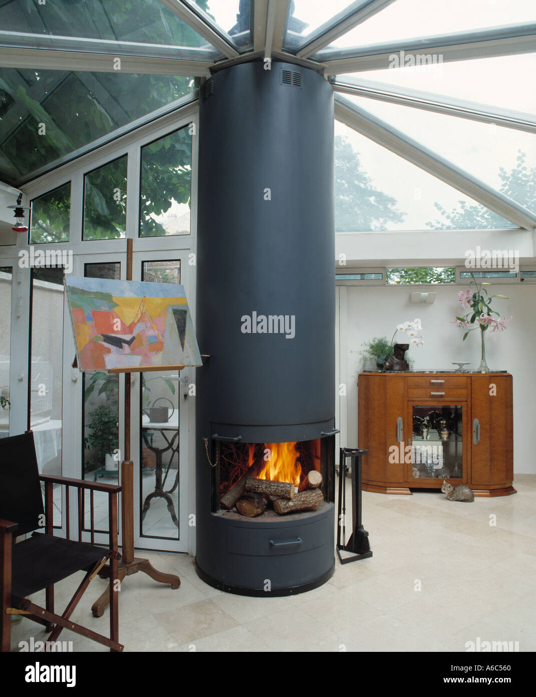 Modern stoves hi-res stock photography and images - Alamy