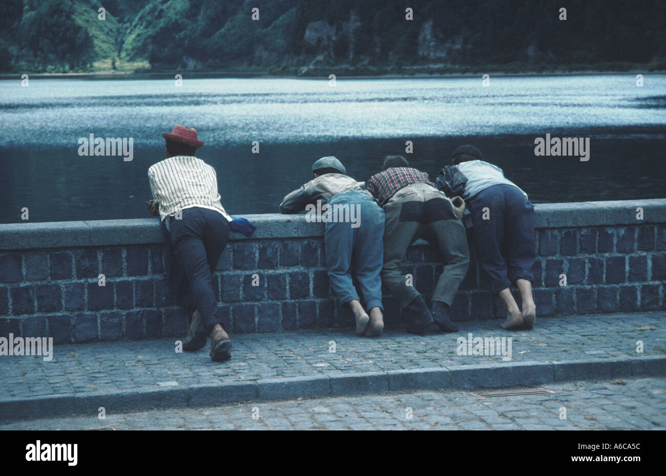 Bow legs or bow legged hi-res stock photography and images - Alamy