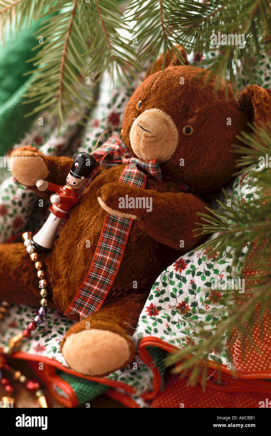 Christmas bear under tree toy hi-res stock photography and images - Alamy