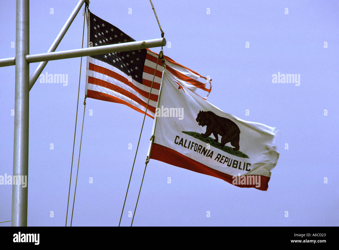 California flag hi-res stock photography and images - Alamy