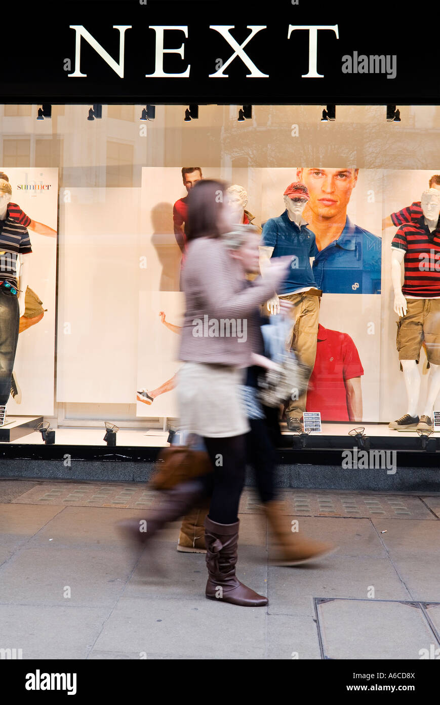 Next shop front hi-res stock photography and images - Alamy