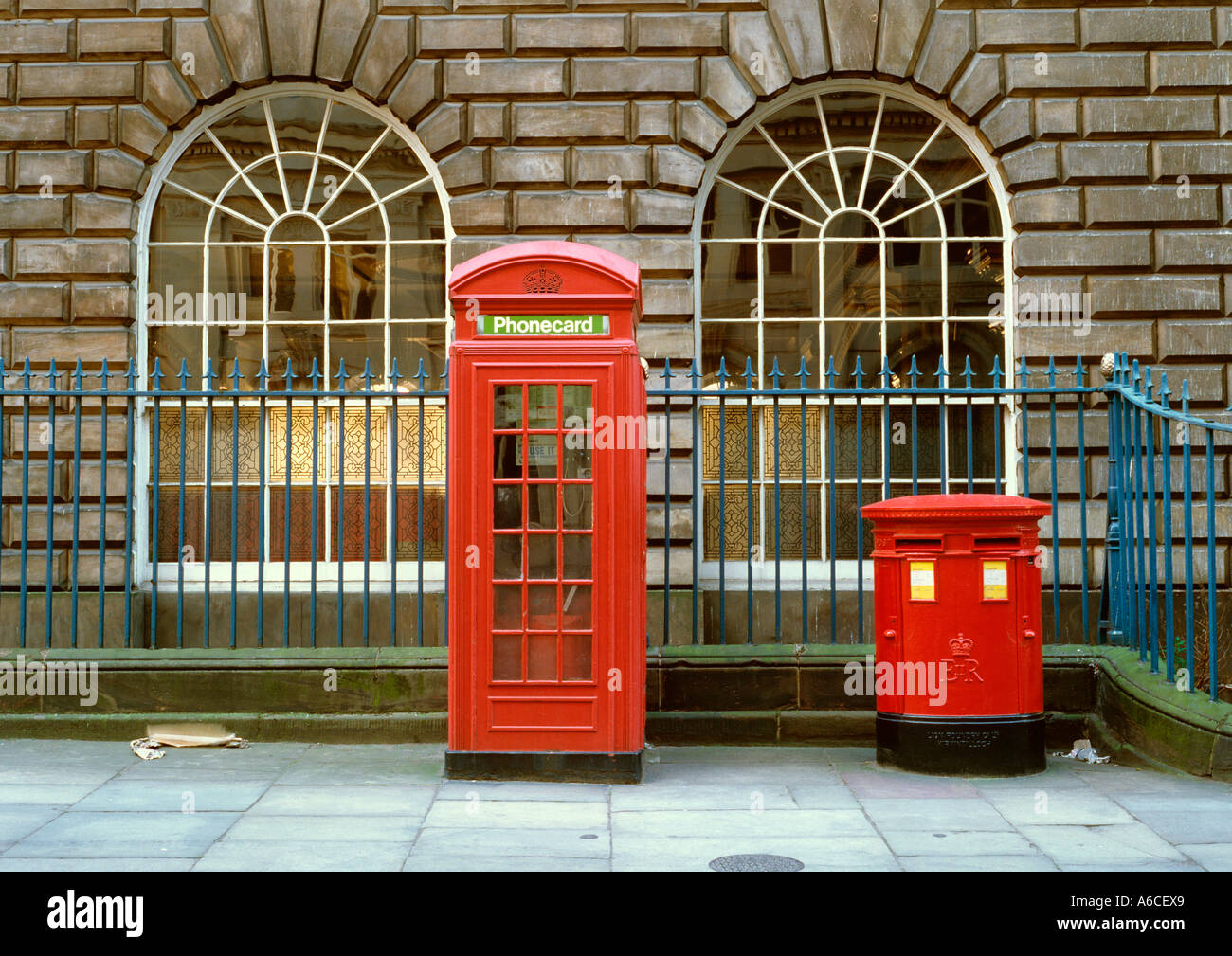 Merseyside Liverpool old K2 red phone box and oval ER pillar box Stock ...