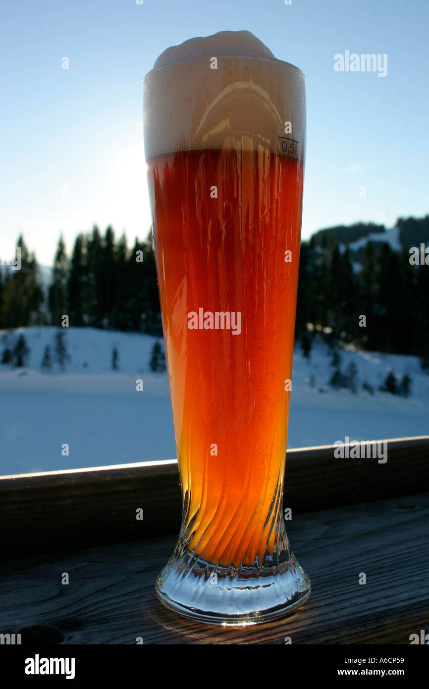Weizenbier hi-res stock photography and images - Alamy