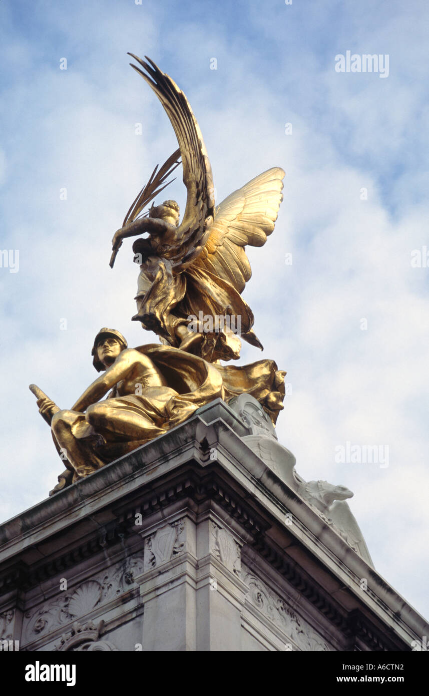 WINGED STATUE atop the QUEEN VICTORIA MEMORIAL which sits in front of ...