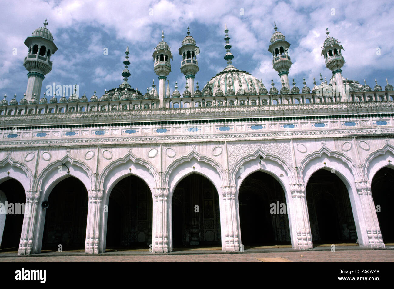 Pakistan Rawalpindi Rajah Bazaar Jamia Masjid Stock Photo - Alamy
