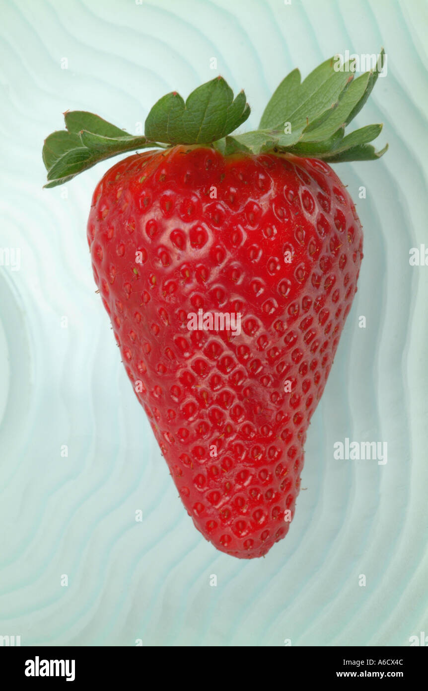 Red srawberry texture hi-res stock photography and images - Alamy