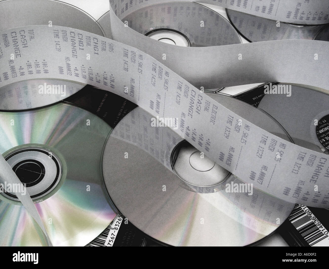 Receipt roll spend bill hi-res stock photography and images - Alamy