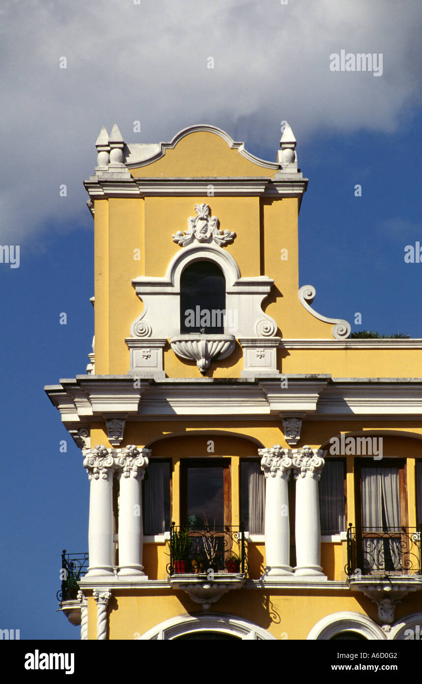 COLONIAL ARCHITECTURE shows EUROPEAN INFLUENCE QUITO ECUADOR Stock ...