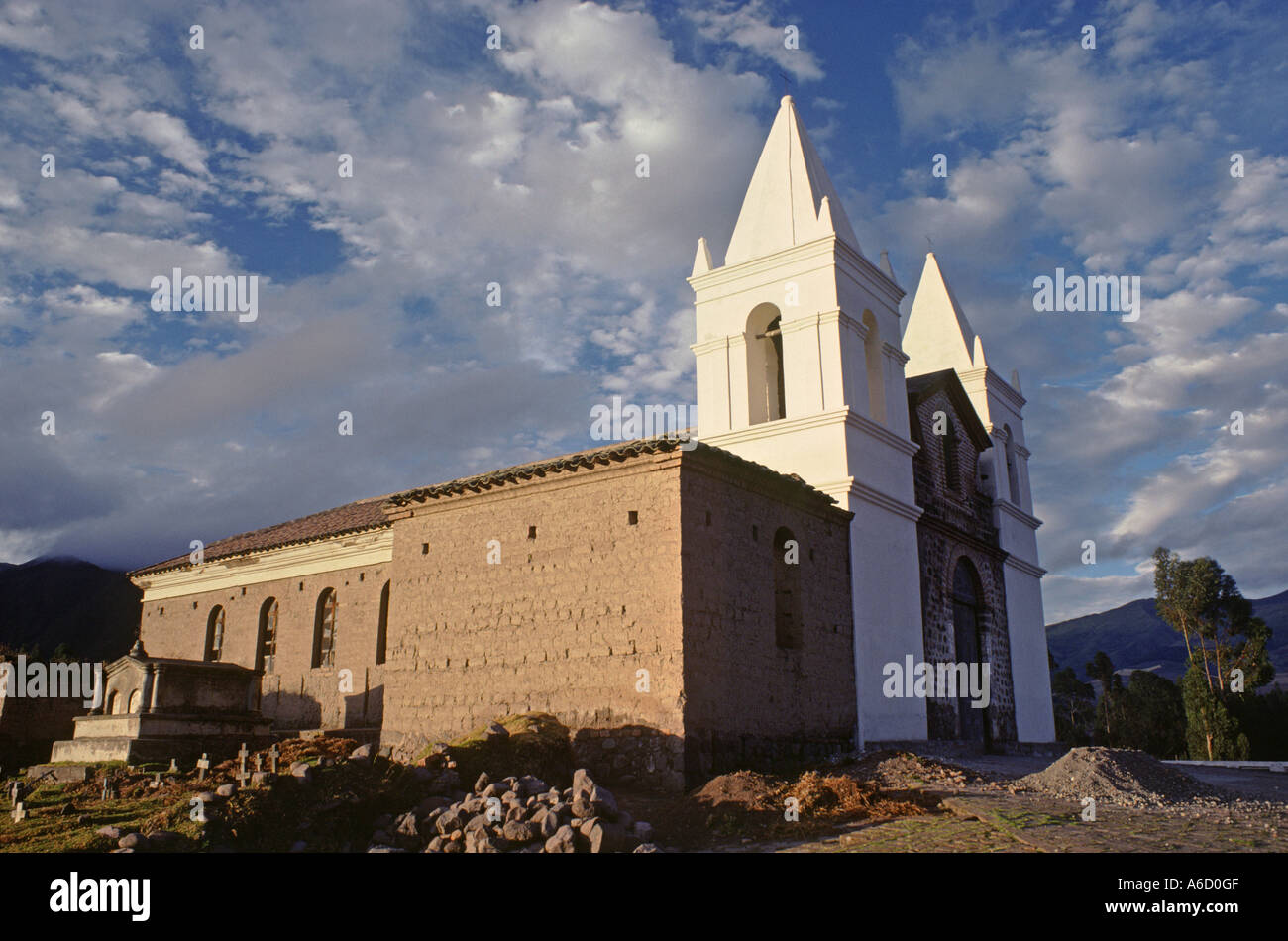 RURAL CATHOLIC CHURCH in SCENIC LANDSCAPE ECUADOR Stock Photo - Alamy