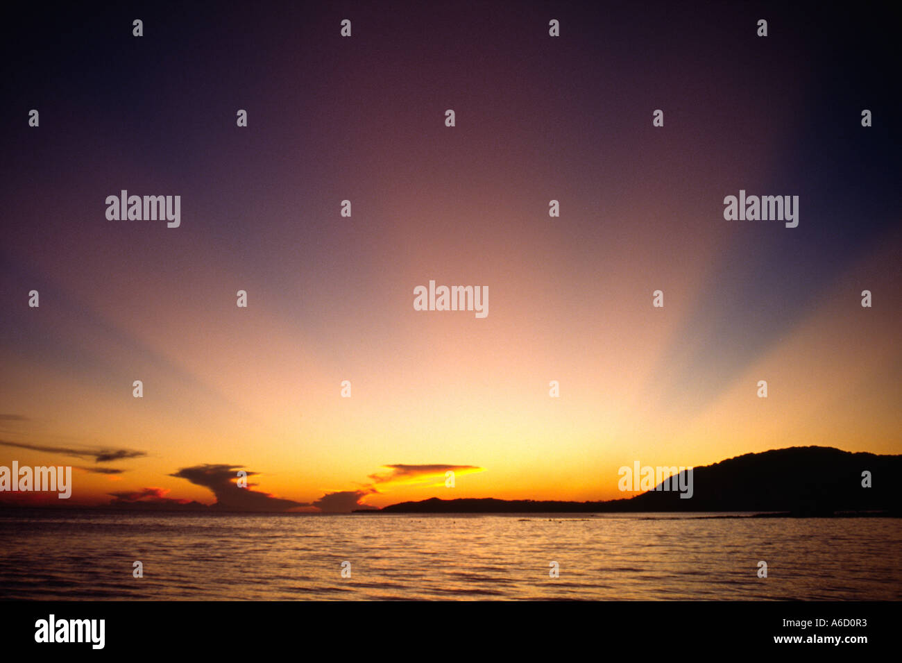 SUNSET off GUANAJA ISLAND BAY ISLANDS HONDURAS Stock Photo - Alamy